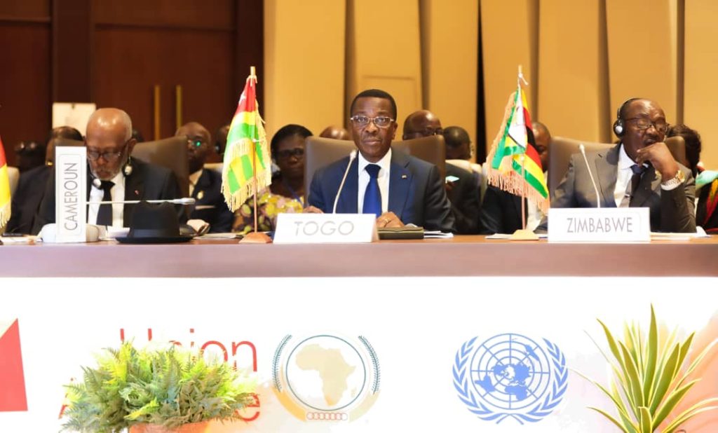 Congo : Sévon-Tépé Kodzo ADEDZE, Président de l’Assemblée Nationale ...